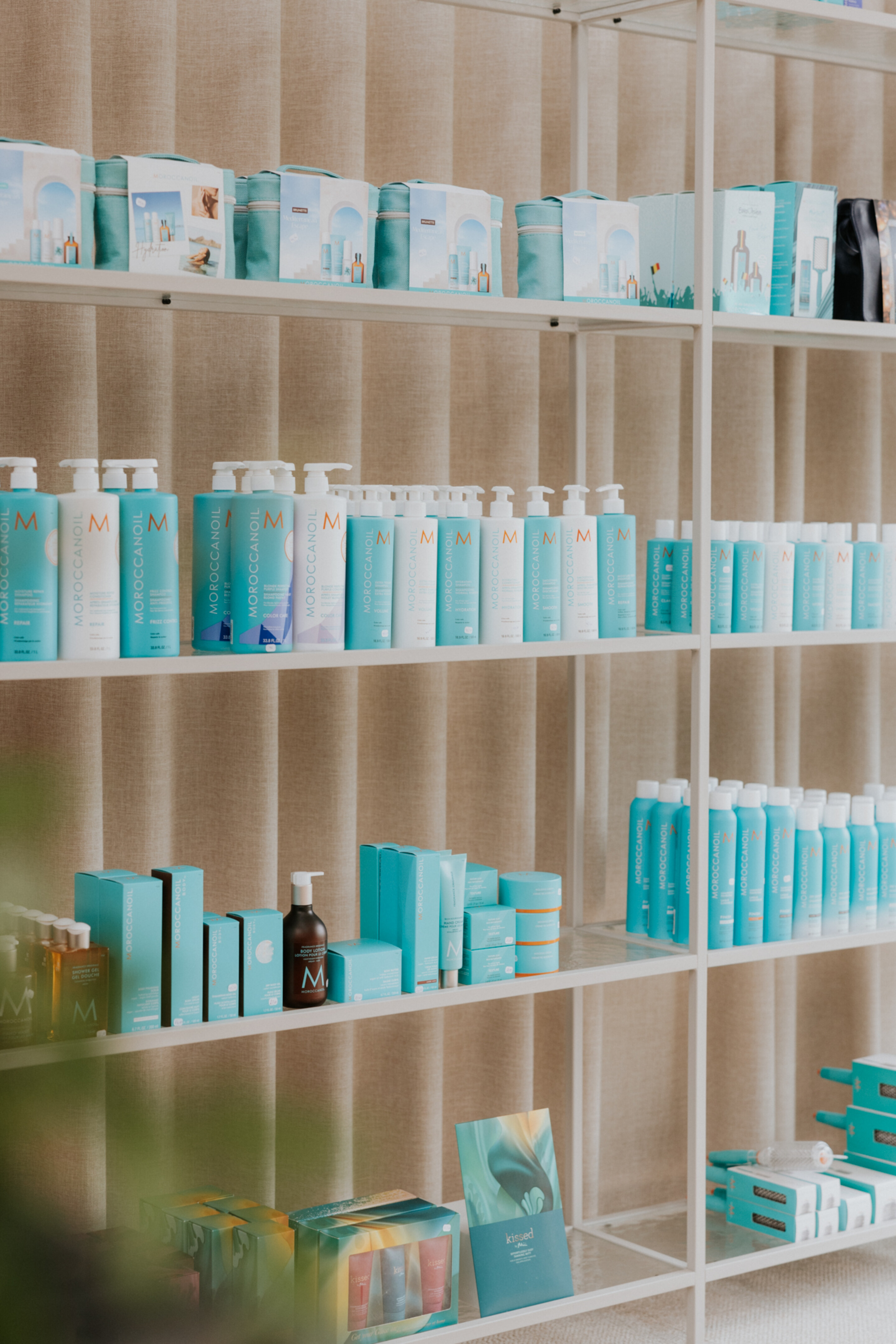 Berry Blue | Make-up and hair artist collective